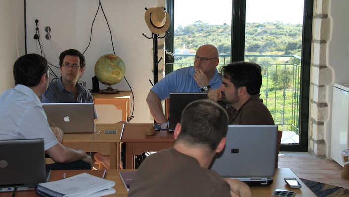 Dr Heinz M. Kabutz - Extreme Java - Advanced Topics - Supporting Your ...