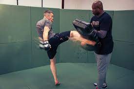 Barry Robinson - MMA Striking Evolved - The Blueprint for World Class ...