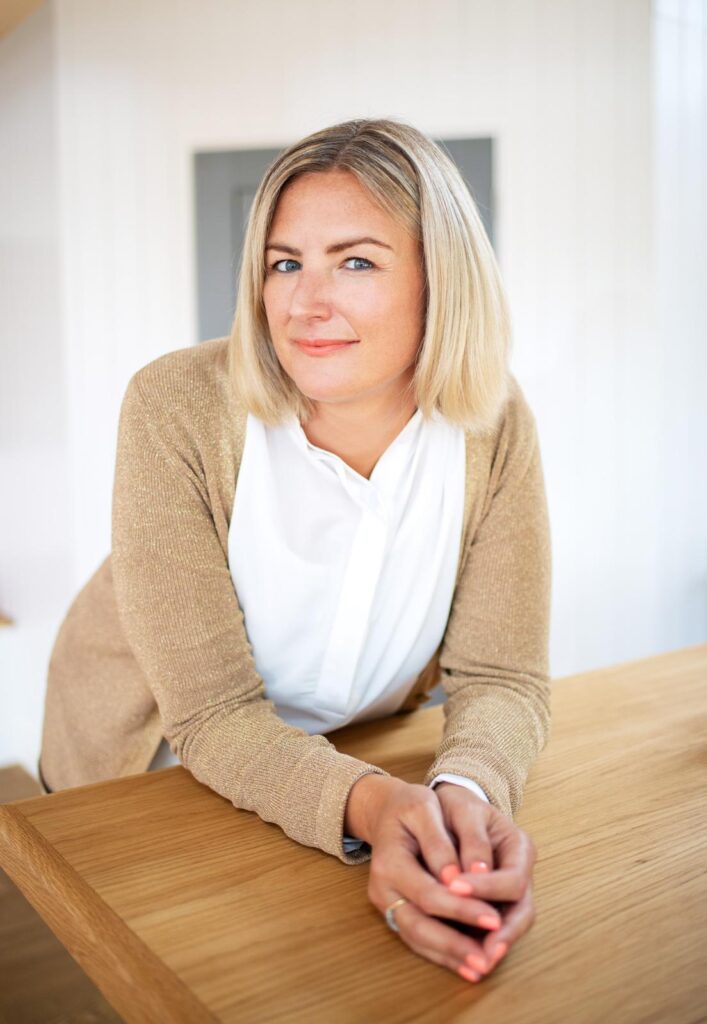 Aloise Surfleet-Middleton, Josh X & Michelle - The Virtuous X Life ...